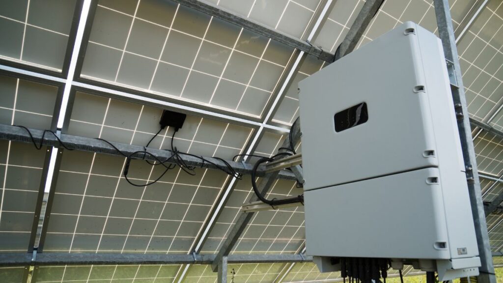 Why Solar Inverter Fails - What Should You Do Repair or Replace It?